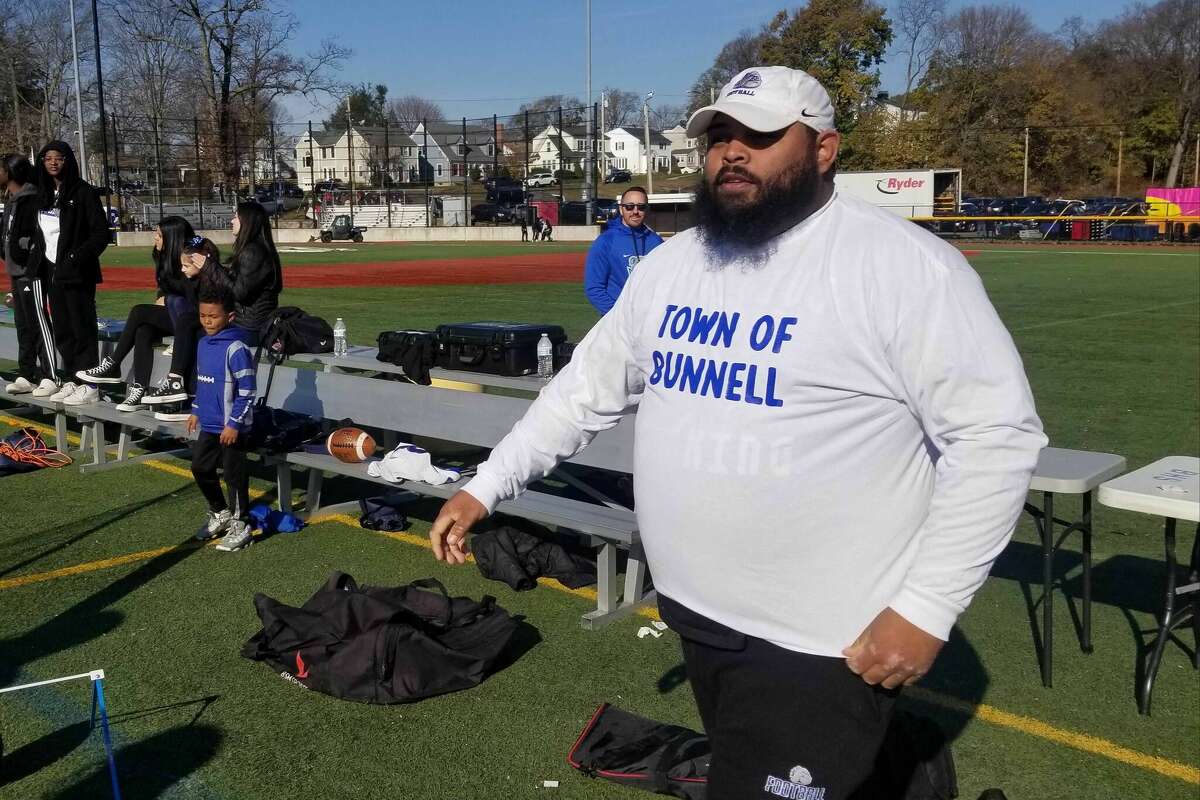 Bunnell scores three touchdowns on defense in rout of Stratford