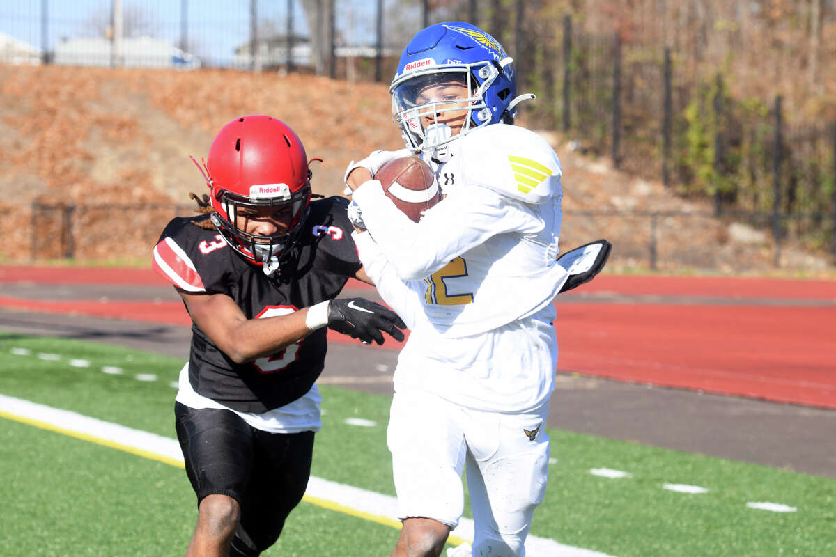 Harding at Central CIAC Thanskgiving 100th game of series.
