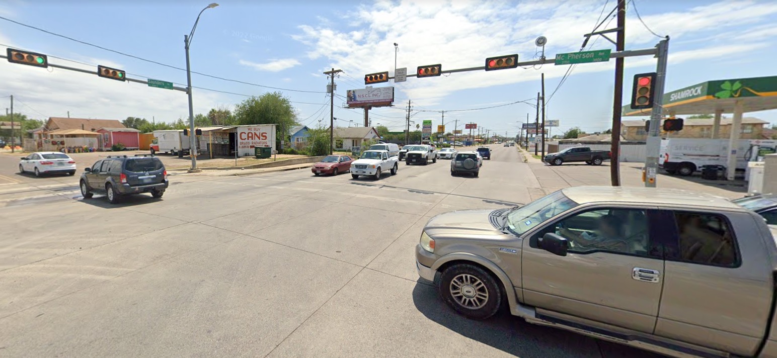 North Laredo crash leads to arrest, man thrown from bike North Laredo crash leads to arrest, man thrown from bike