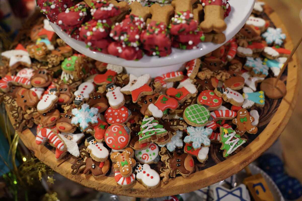 Shop small in Katy this holiday season at these 10 local business