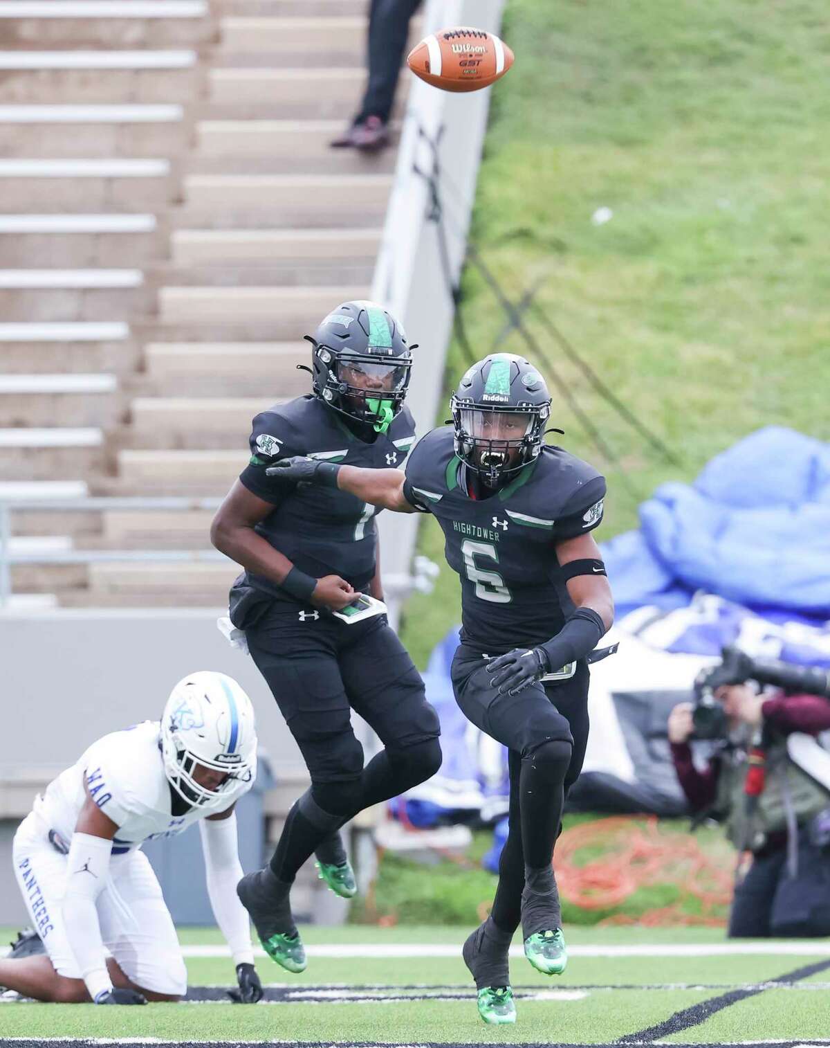 C.E. King rallies past Hightower for playoff victory