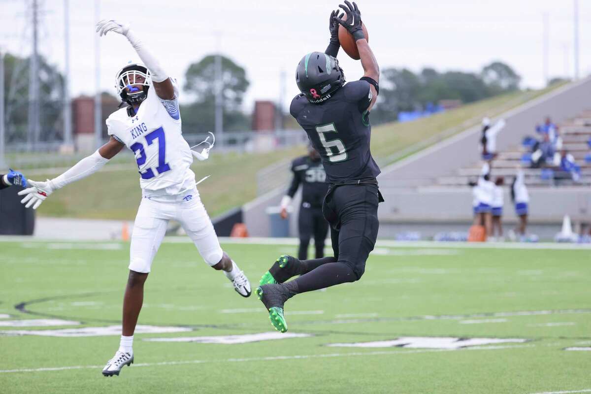 C.E. King rallies past Hightower for playoff victory