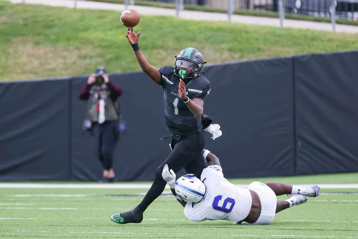 C.E. King rallies past Hightower for playoff victory