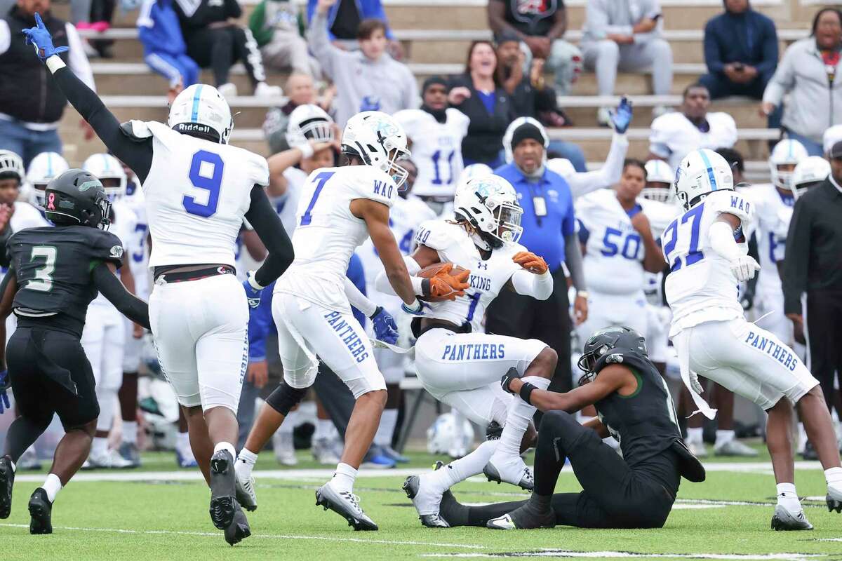 C.E. King rallies past Hightower for playoff victory