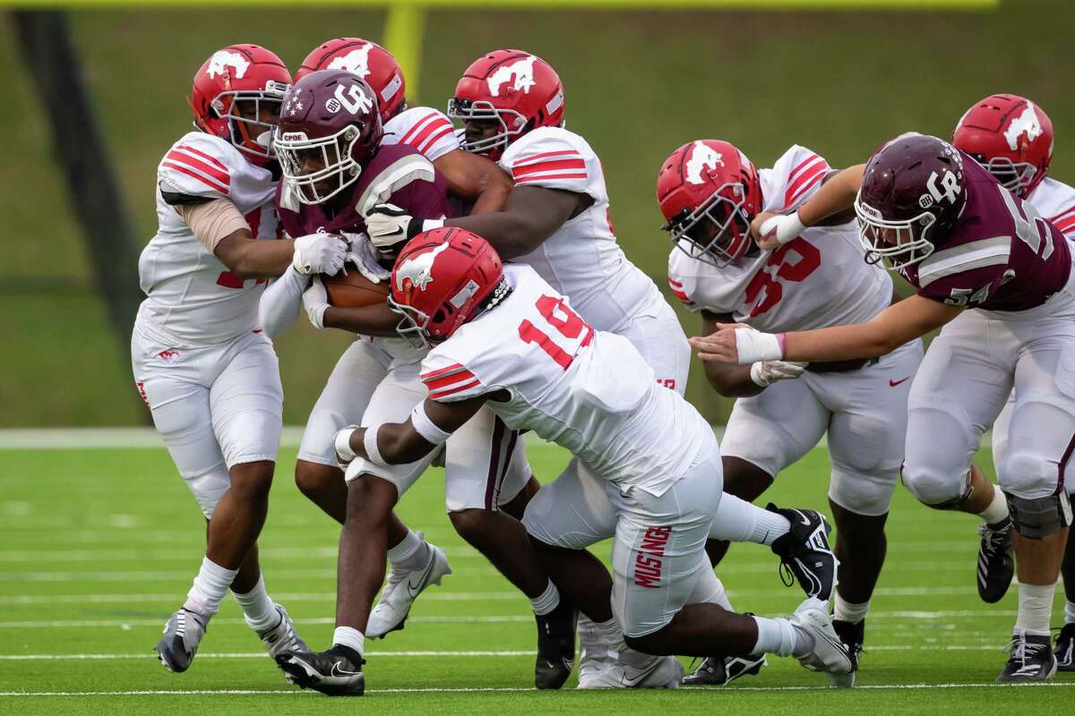 North Shore Mustangs advance to 8th straight regional finals