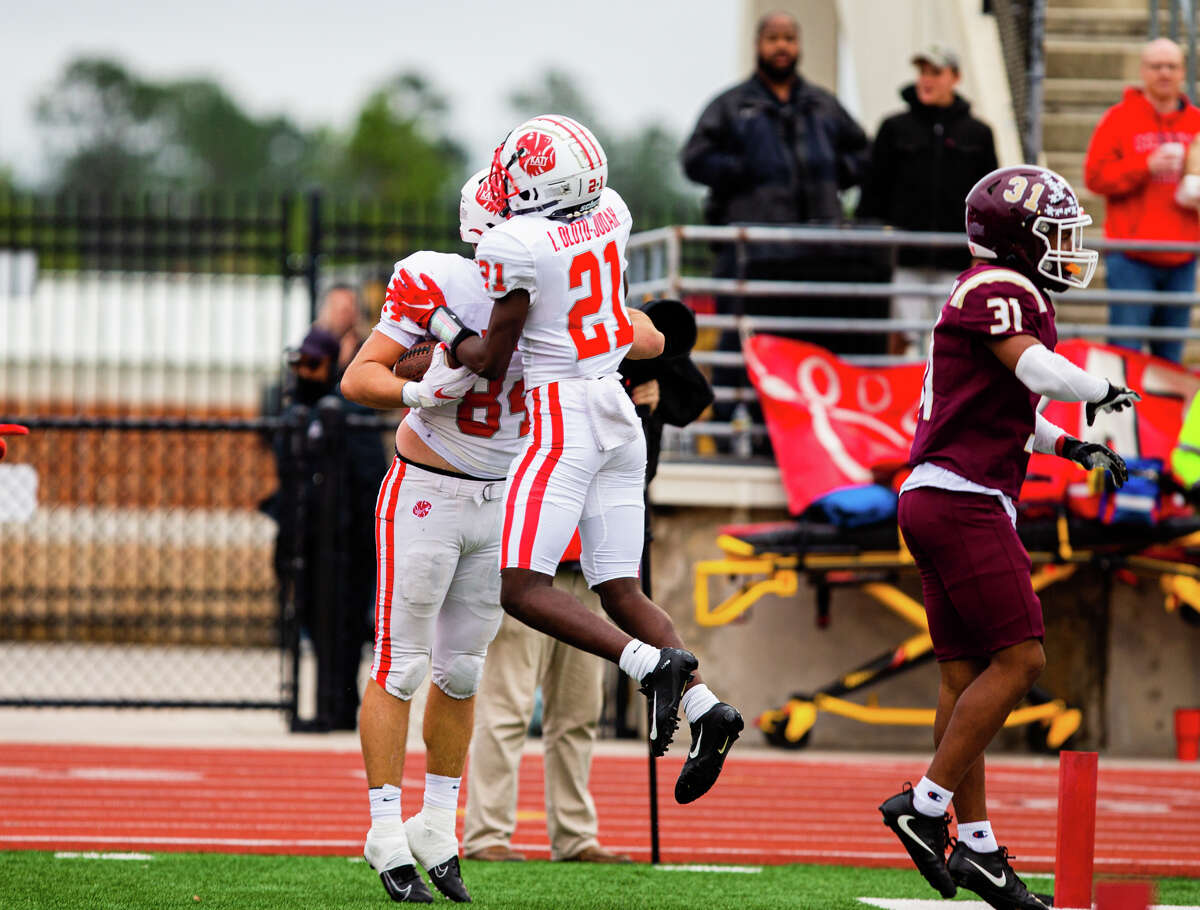Katy routs Summer Creek to advance to regional final