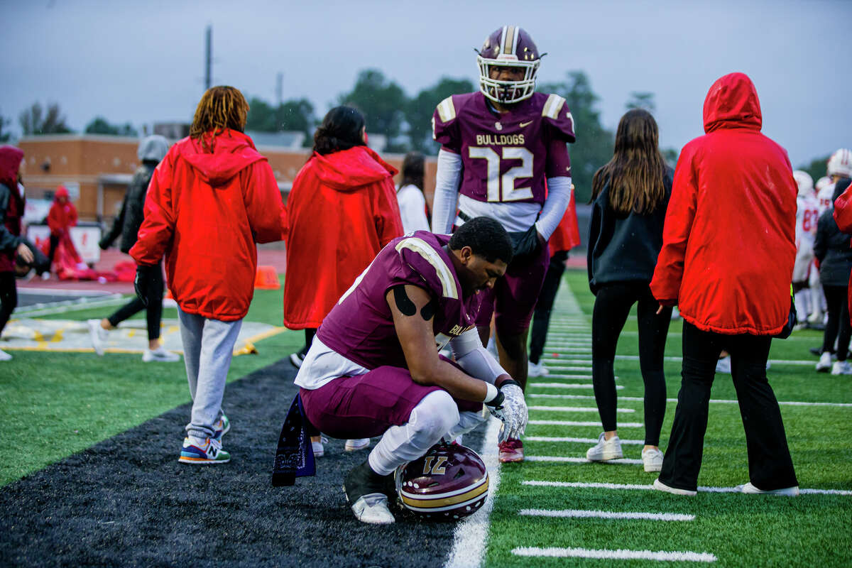 Katy routs Summer Creek to advance to regional final