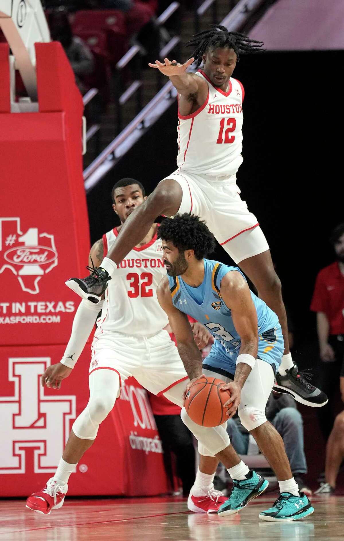 University of Houston: Basketball ranked No. 1 in AP poll