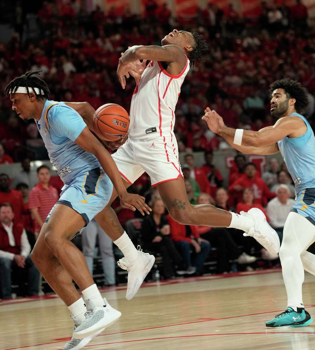 University of Houston: Basketball ranked No. 1 in AP poll