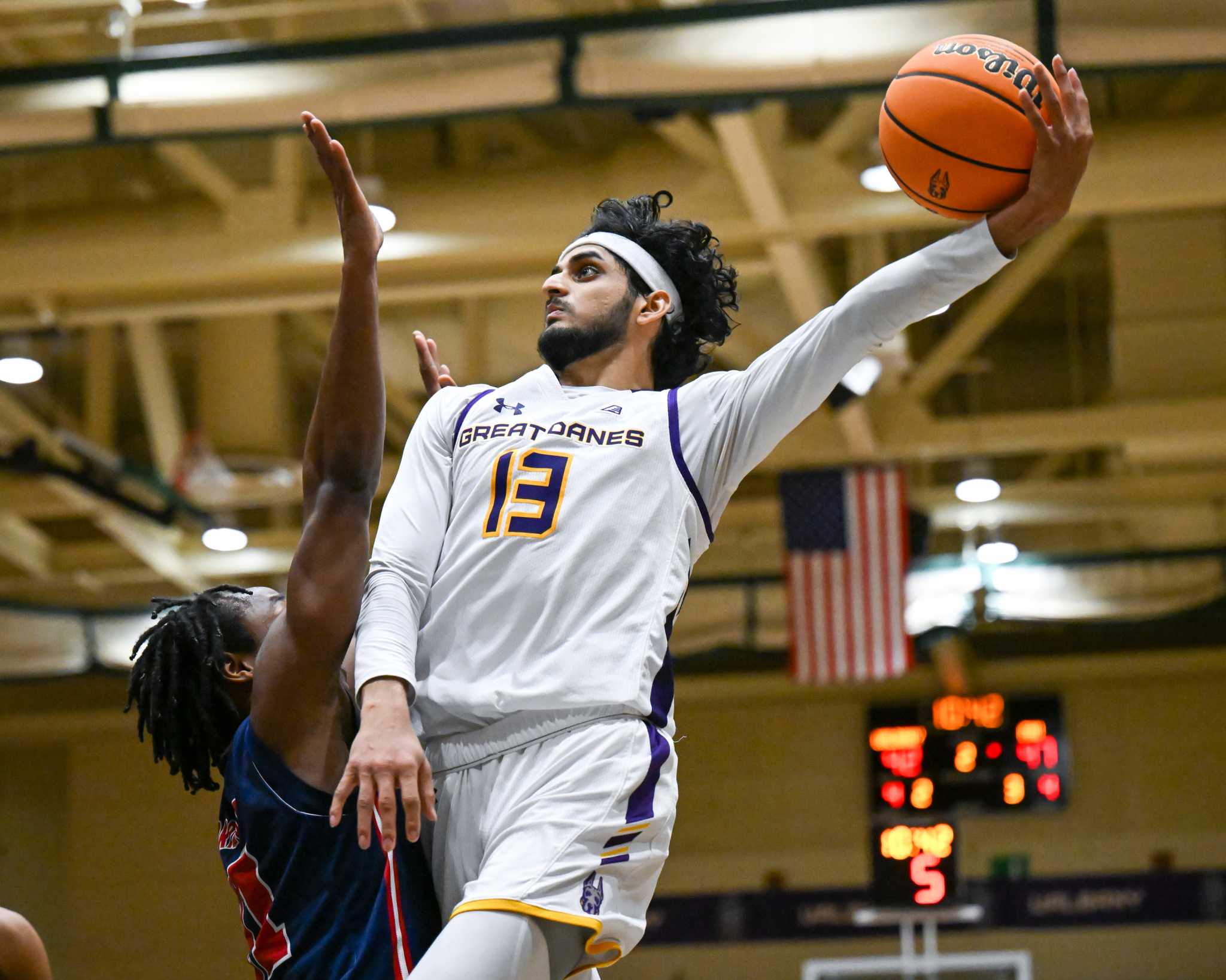UAlbany men's basketball loses to Florida Atlantic after late run
