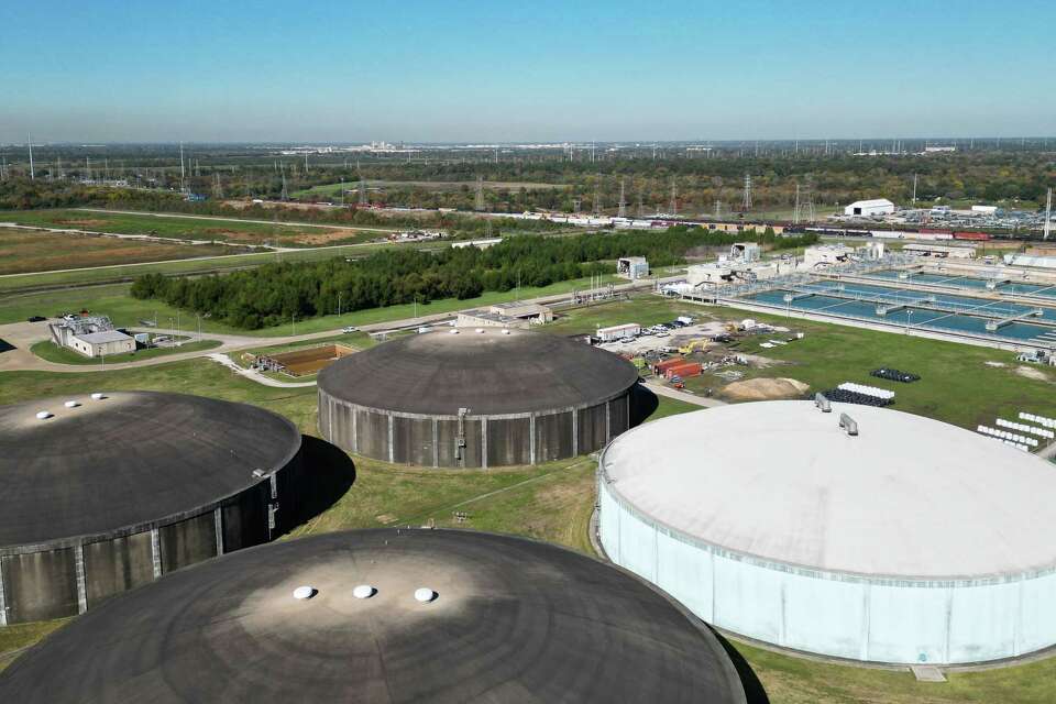 Will Texas lawmakers help pay for Houston water repairs?