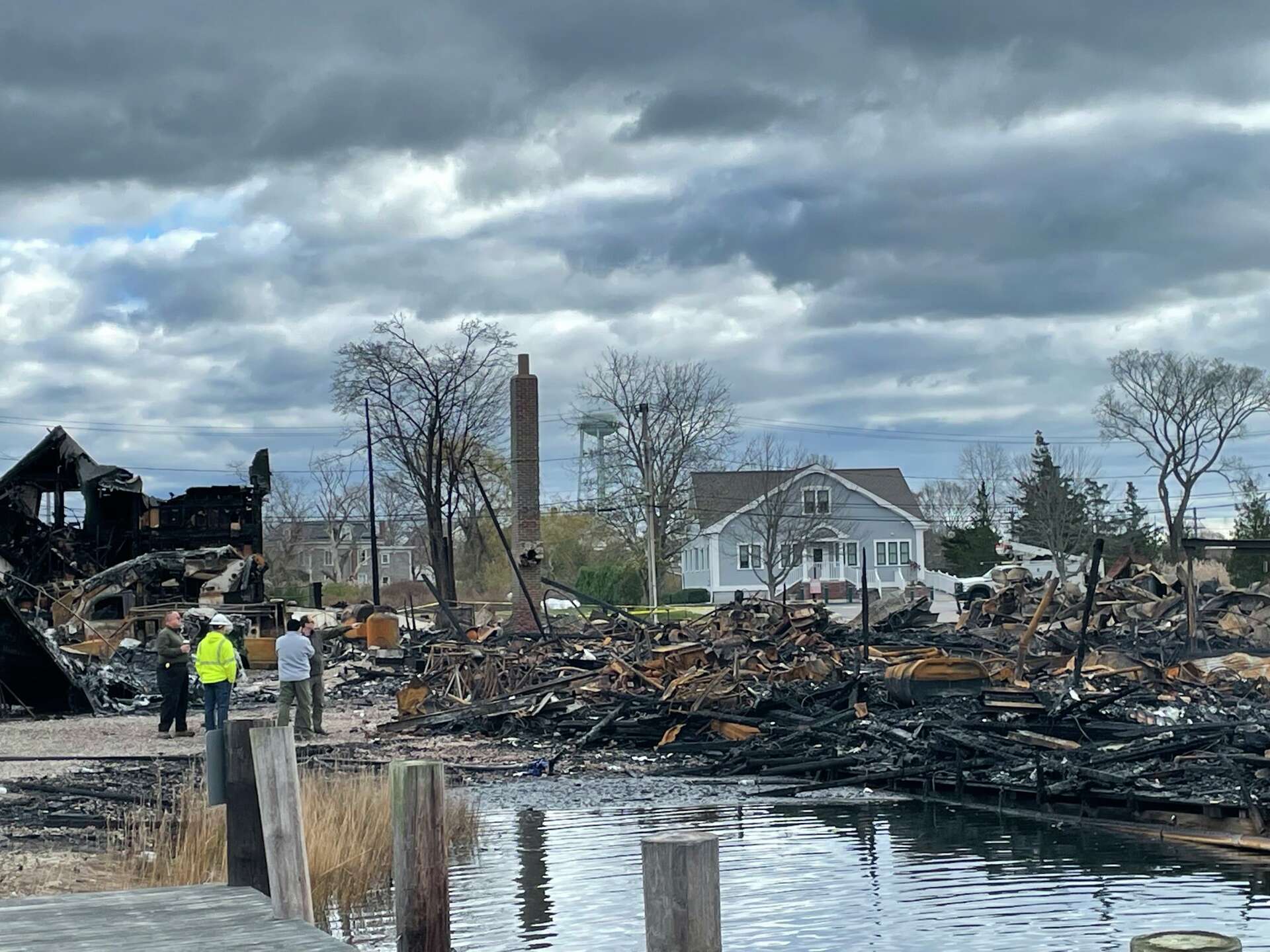 Witnesses: Mystic fire destroys buildings in 'horrifying' scene