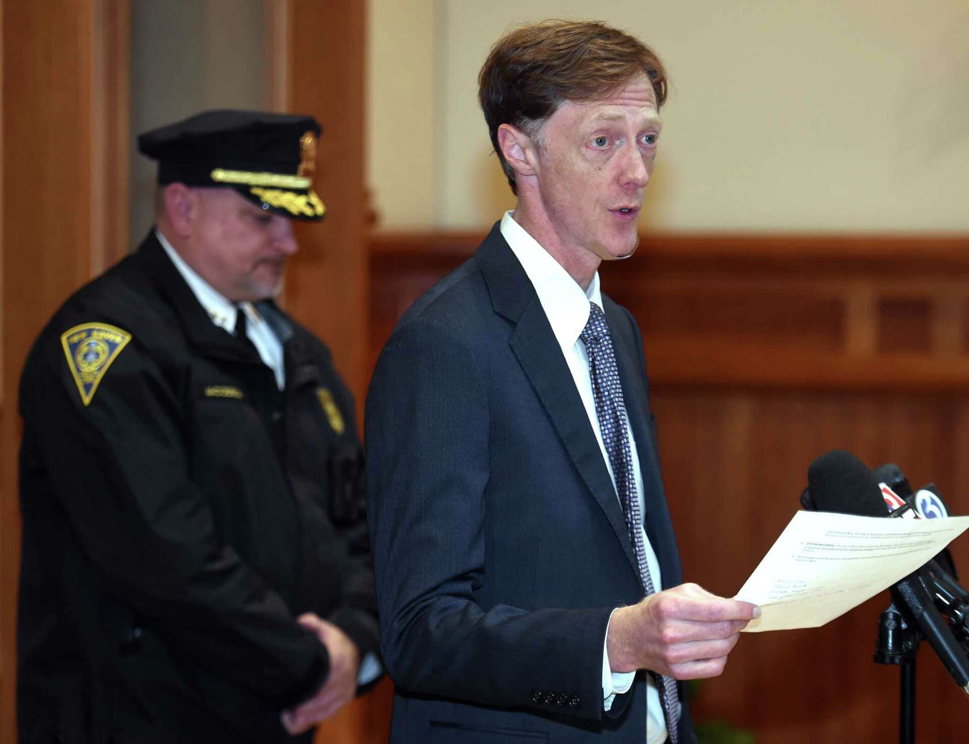 Five New Haven officers in Randy Cox case arrested