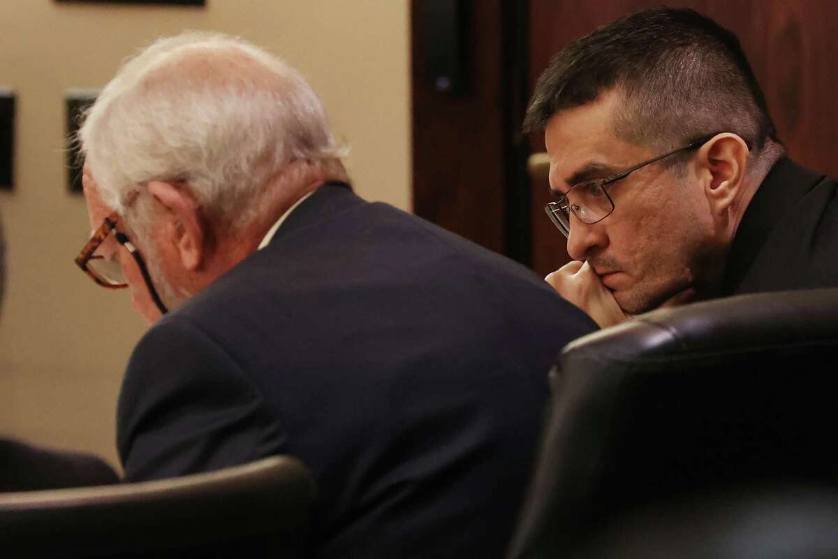 Watch Live: Trial of ex-Border Patrol agent Juan David Ortiz