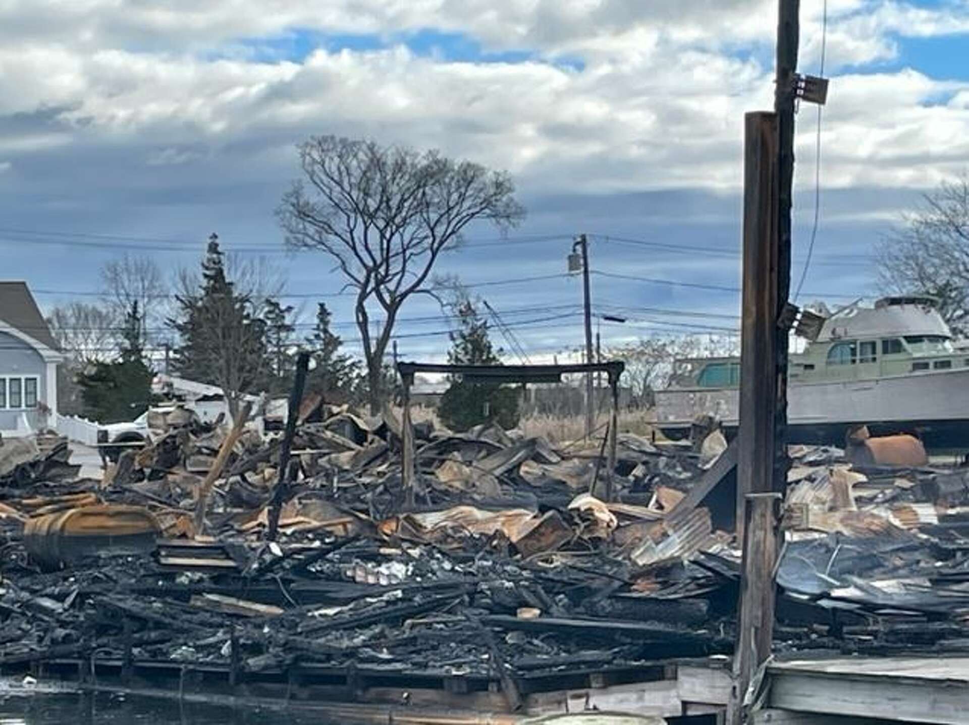 Witnesses: Mystic fire destroys buildings in 'horrifying' scene