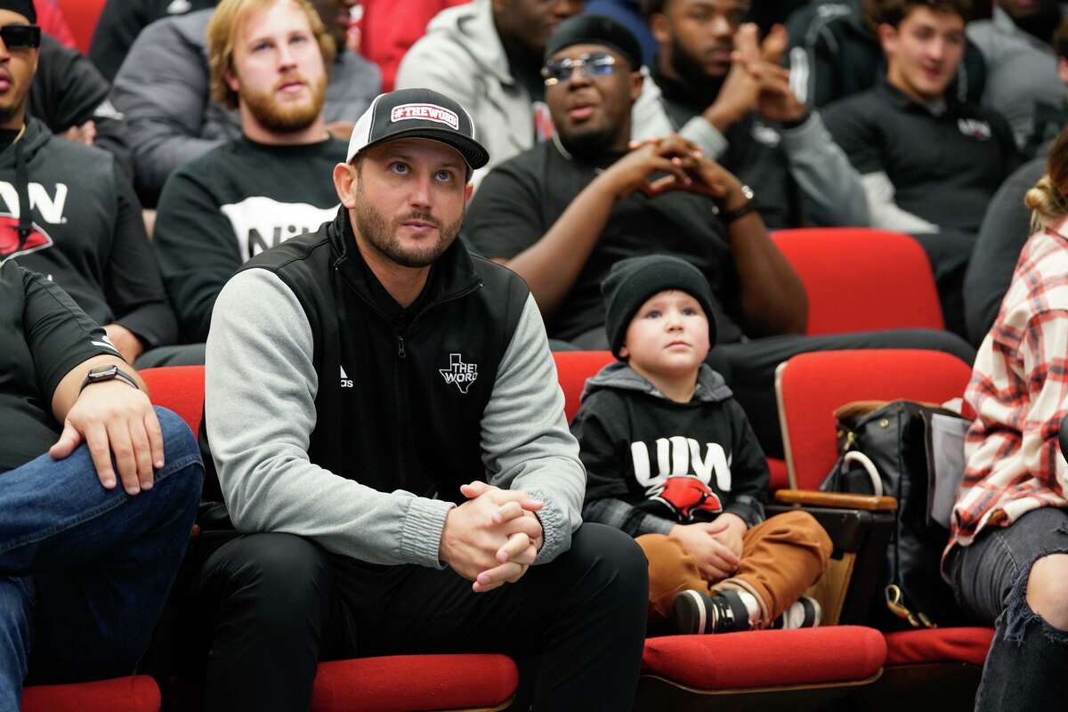 New Texas State coach G.J. Kinne aims to rebuild high school foundation ...