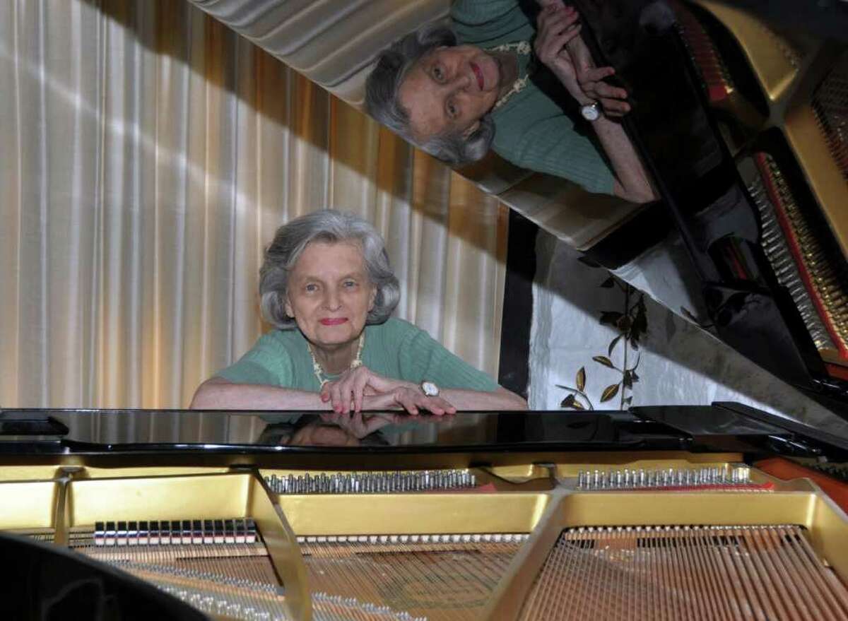 Westport to honor local artists, performers Oct. 24