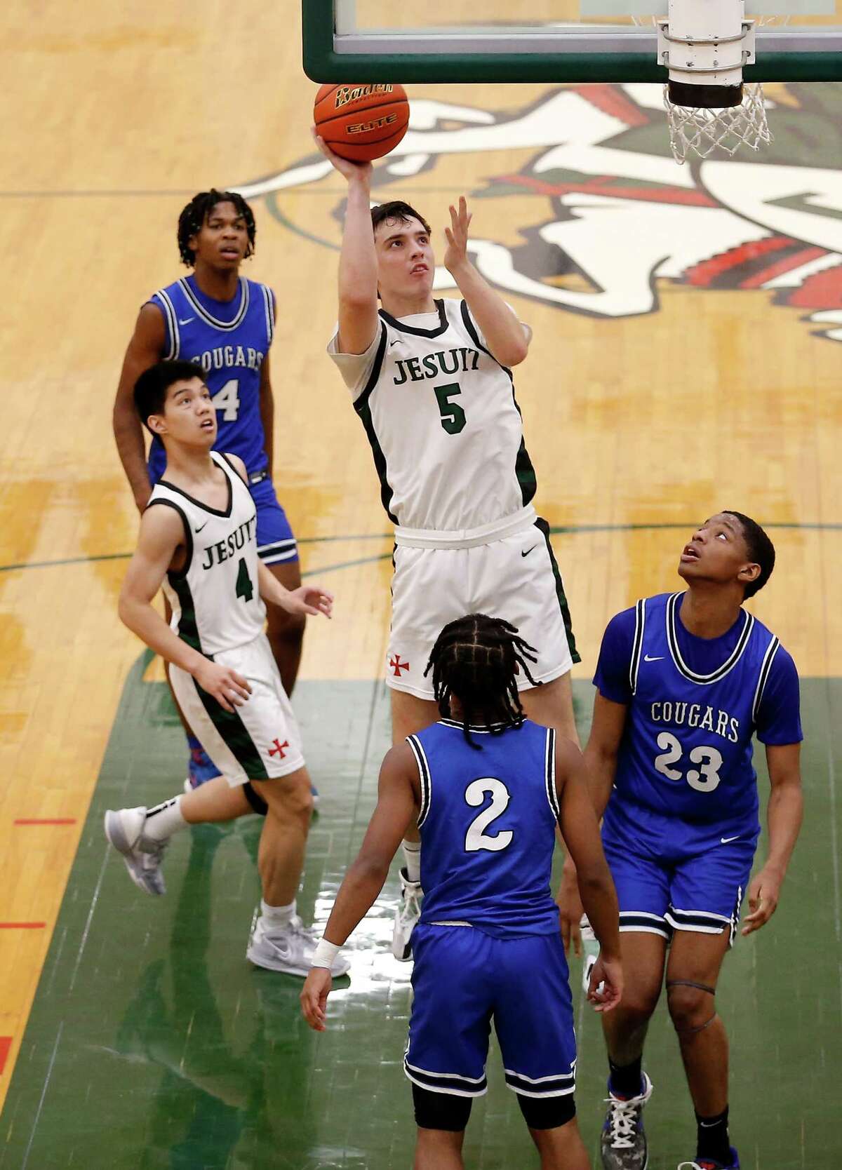 Boys basketball: Strake Jesuit tops state-ranked Cypress Creek