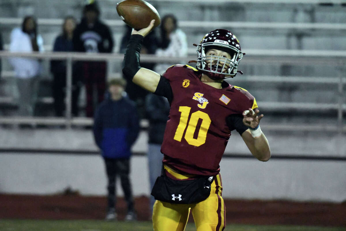 Matt Jeffery led Cheshire upsets No. 2 St. Joseph in the Class L ...