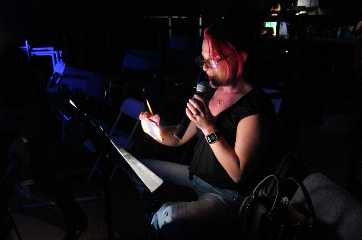 Darien Arts Center Claire Mazza brings international flower inspired ...