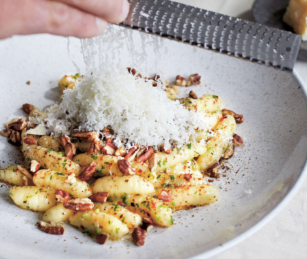 San Antonio cookbook shares 80 popular restaurant recipes