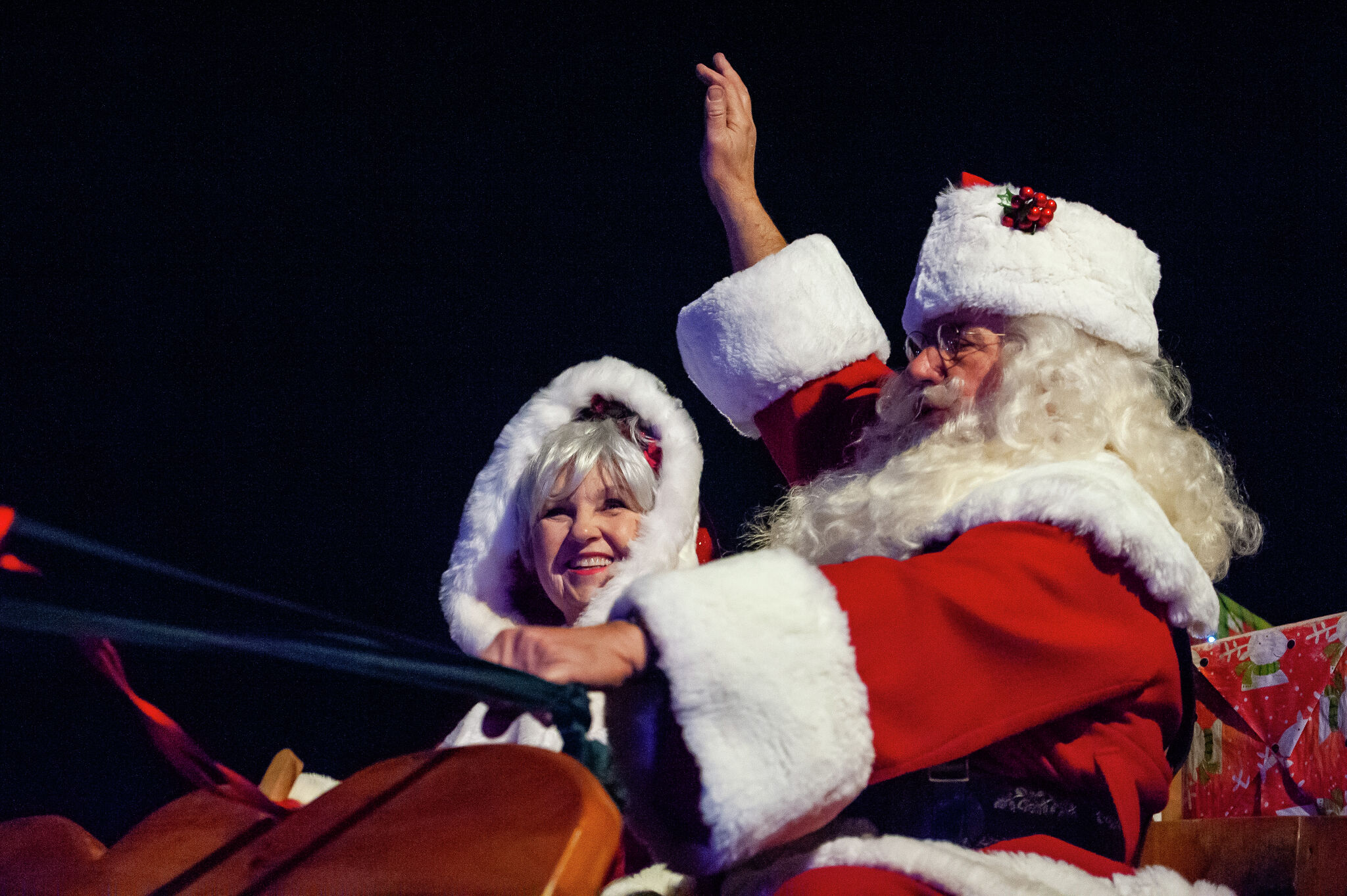 Santa arrives in Downtown Midland, opens Santa House to the public