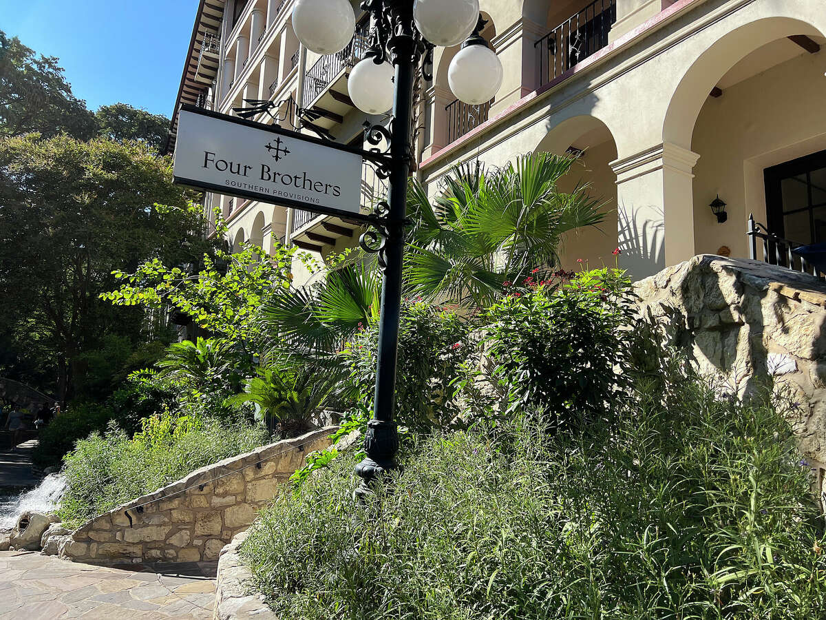 Mike Sutter Review: Four Brothers fumbles San Antonio legacy