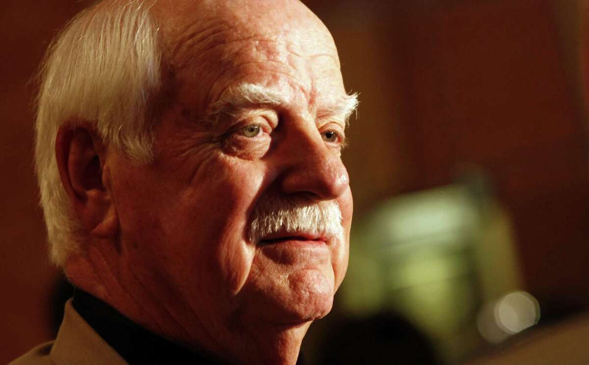 Gaylord Perry, MLB’s spitball artist and Hall of Fame pitcher, dead at 84