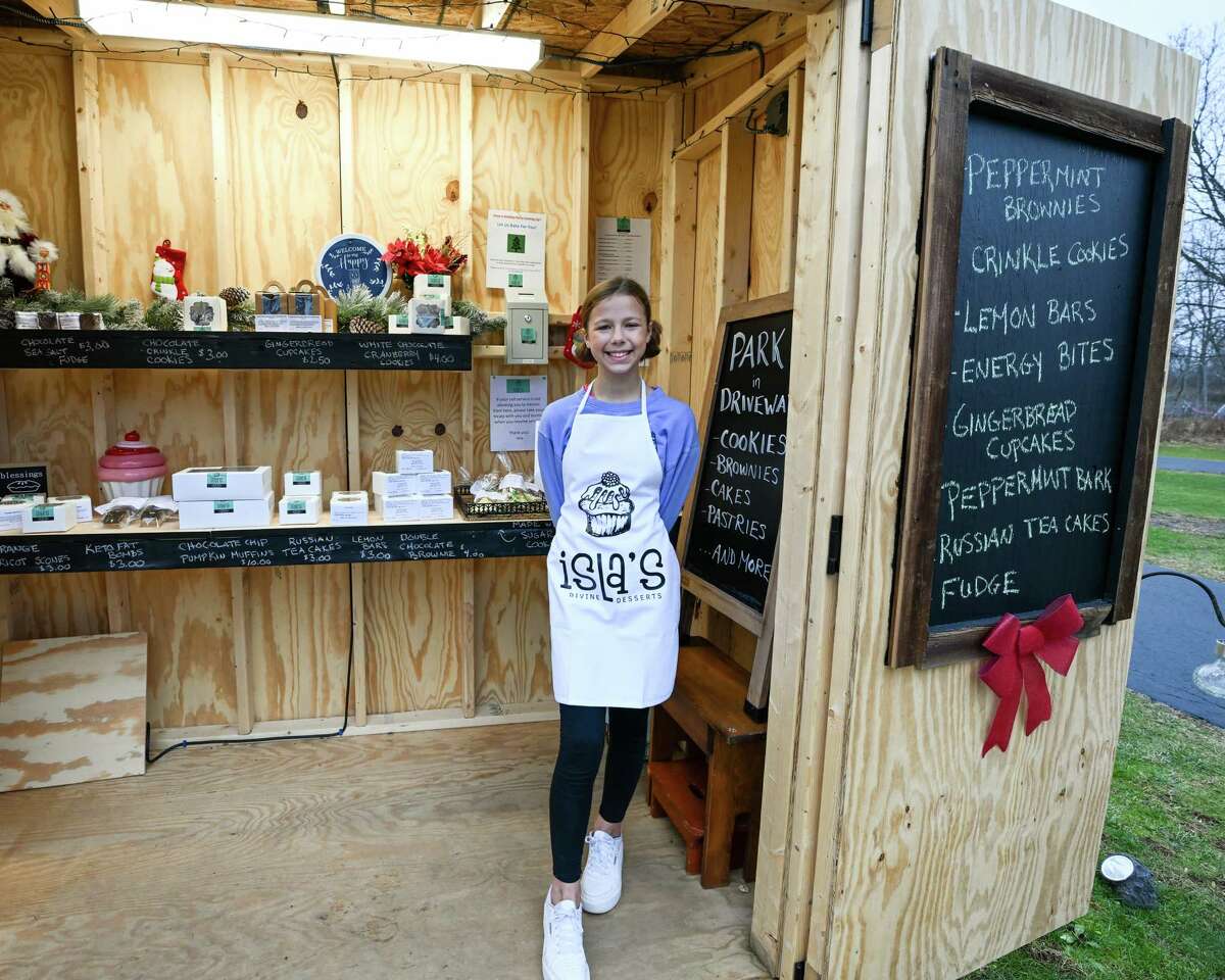 10-year-old Ballston Spa girl grows homemade dessert business
