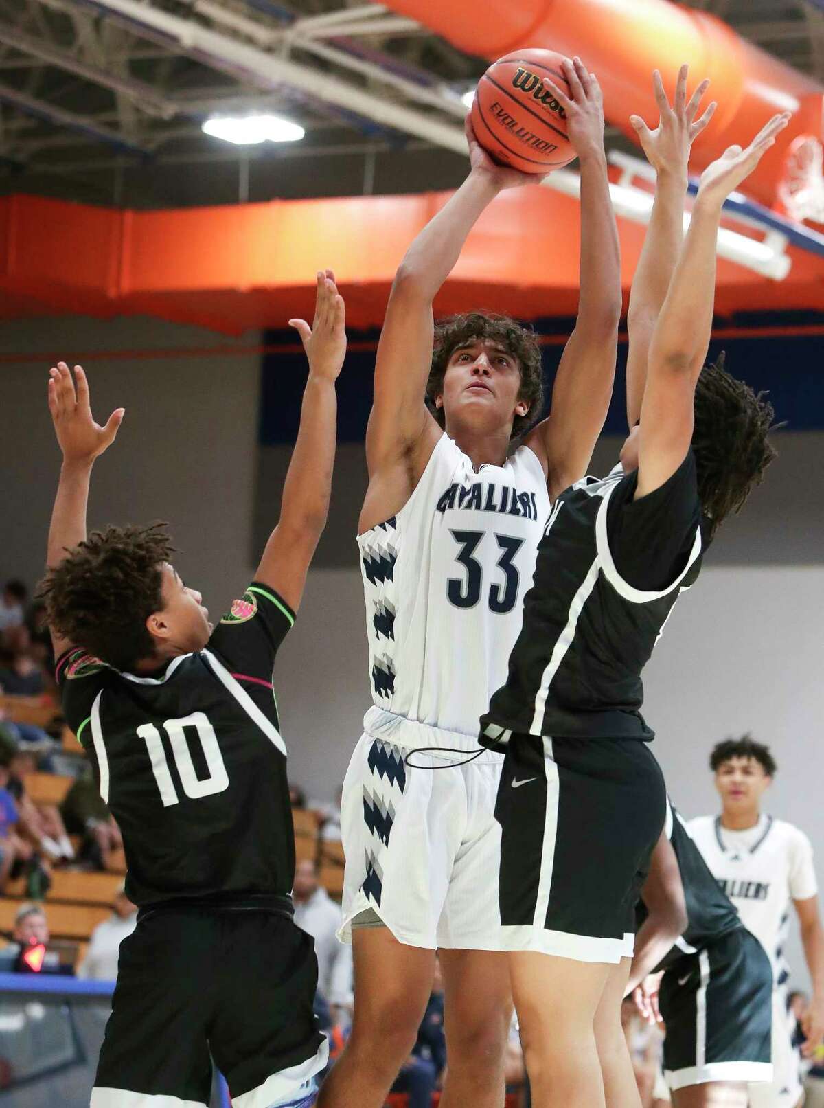 College Park swipes two wins to begin Grand Oaks Tournament