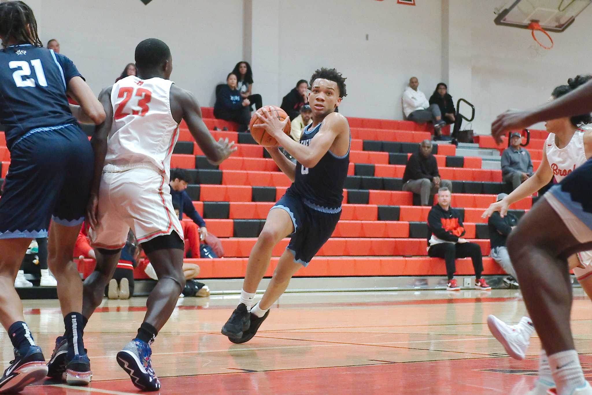 Houston boys basketball top performers: Divine Ugochukwu leads Clement