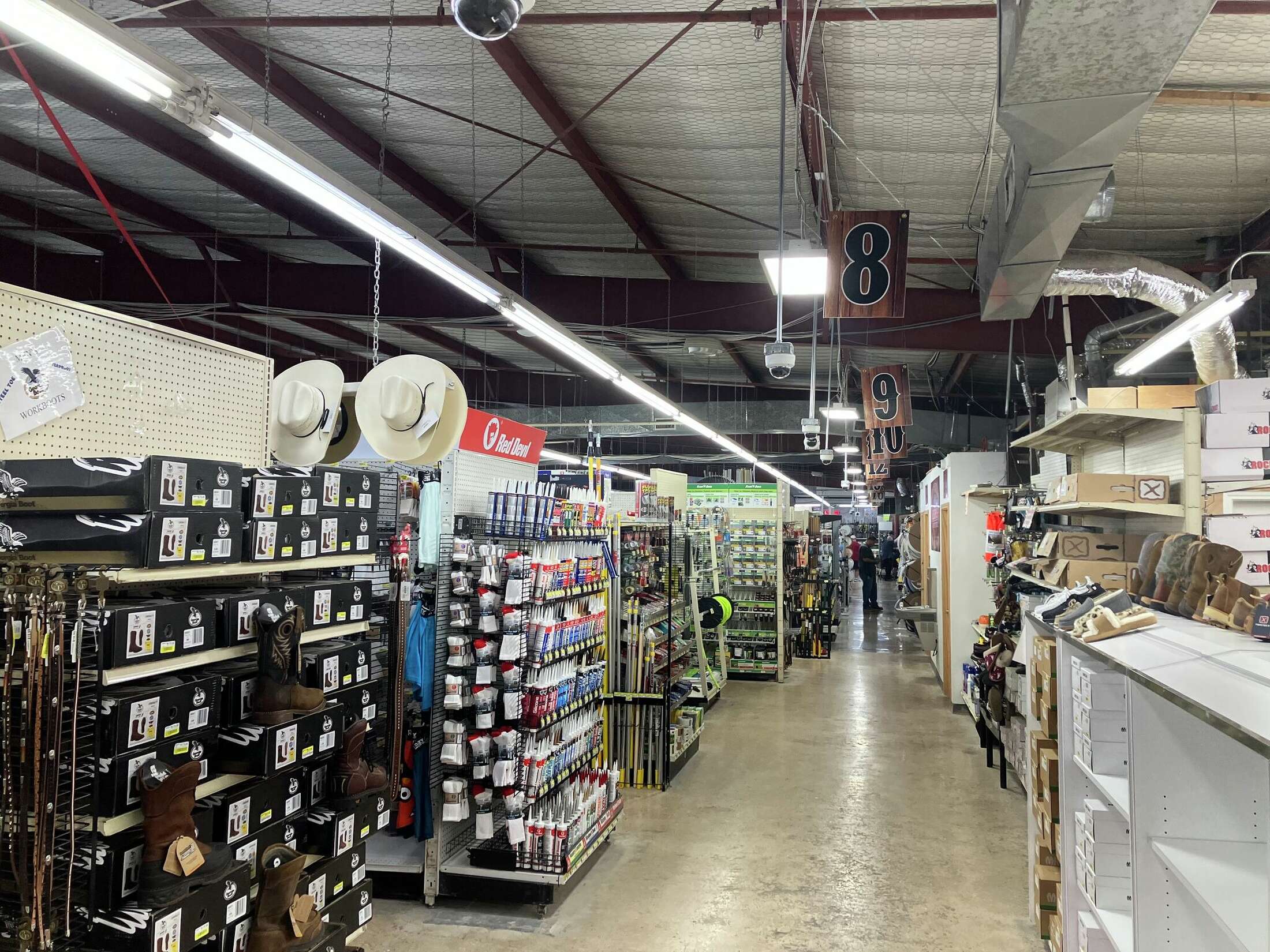 Texas Hill Country has one of last Gibson's Discount Stores