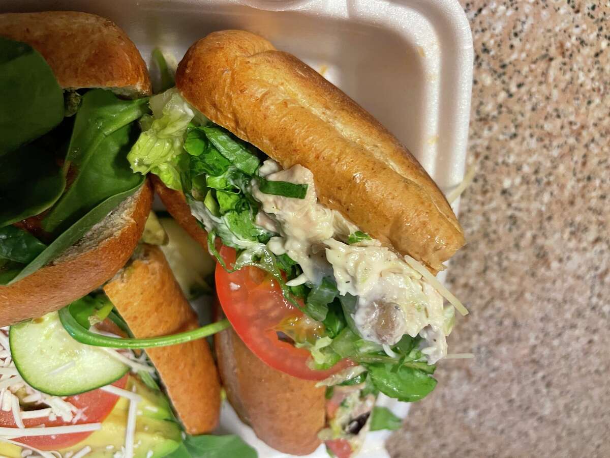 Roast beef sandwich at Williams' Confectionery Crafts shines