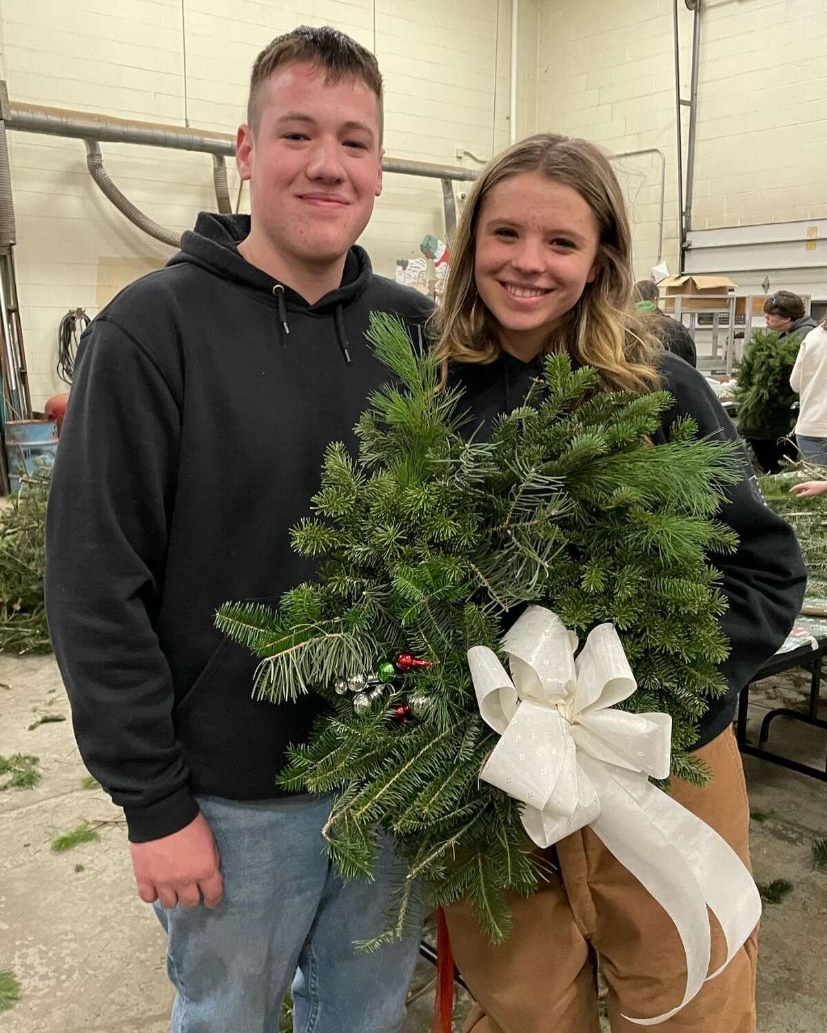 Winsted FFA students hold wreath-making night