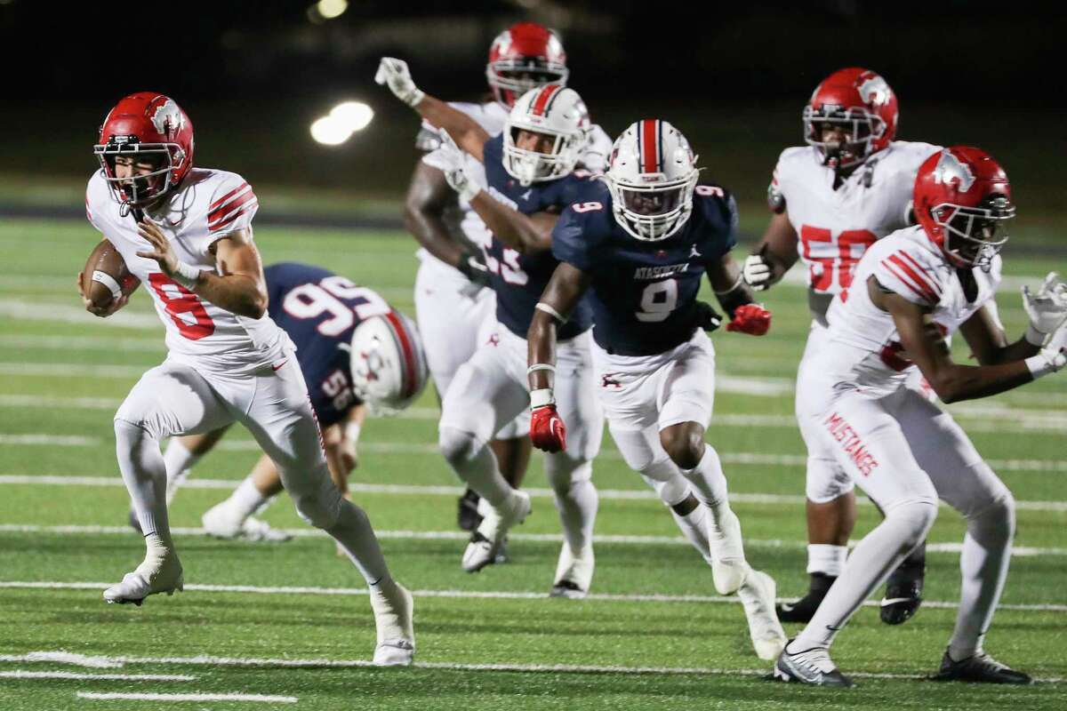 North Shore Mustangs advance to state semifinals