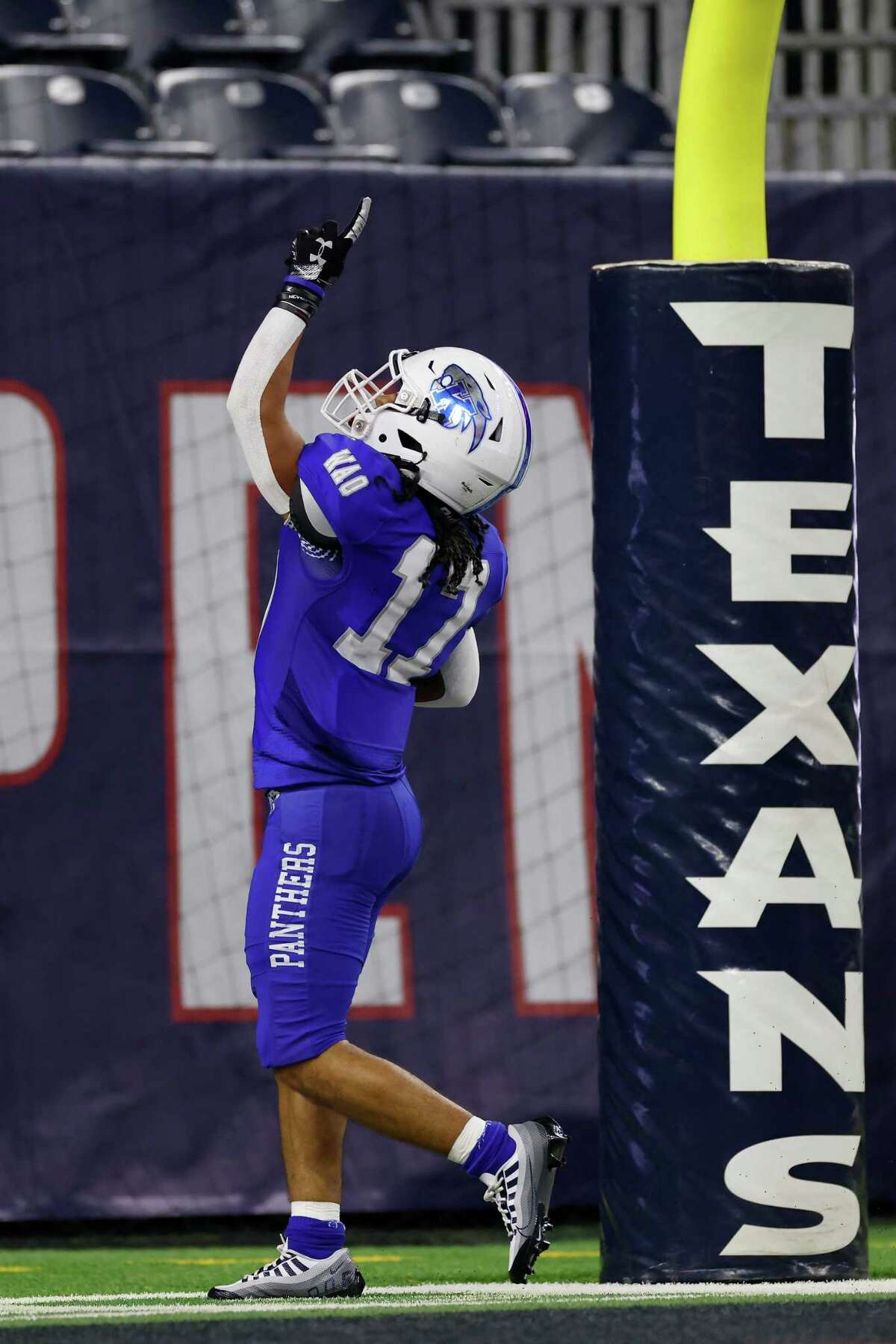 Seth Davis leads Katy Tigers to win in regional final