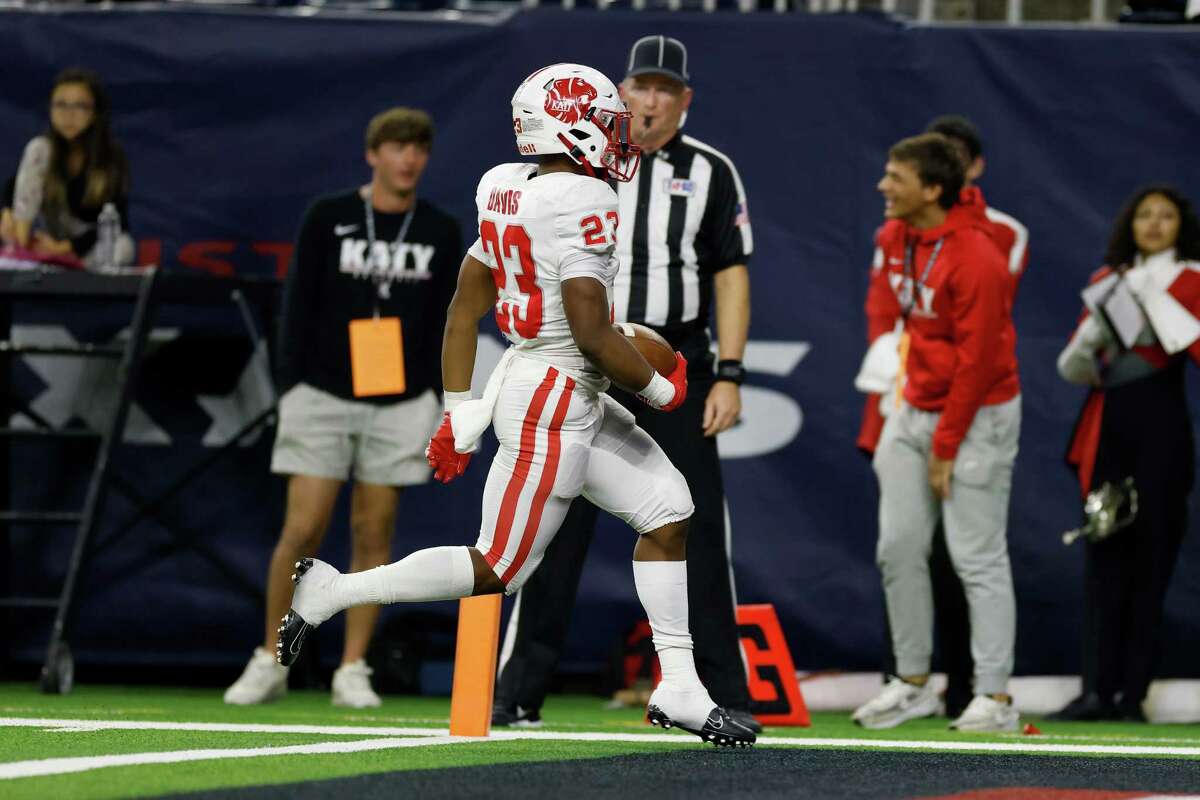 Seth Davis leads Katy Tigers to win in regional final