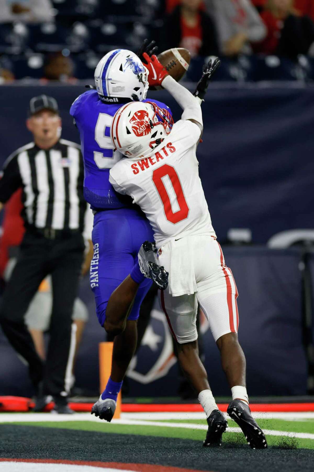 Seth Davis leads Katy Tigers to win in regional final