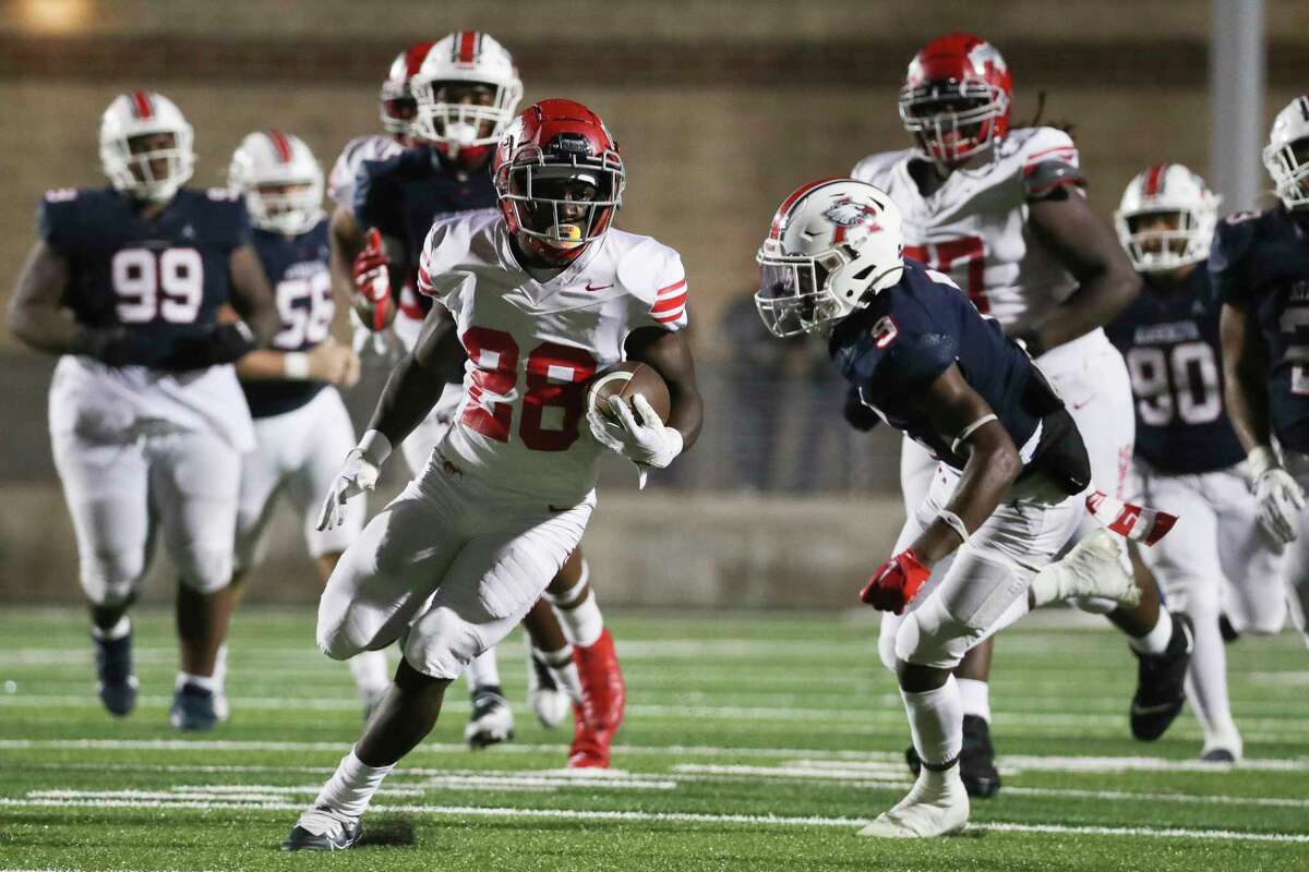 North Shore Mustangs advance to state semifinals