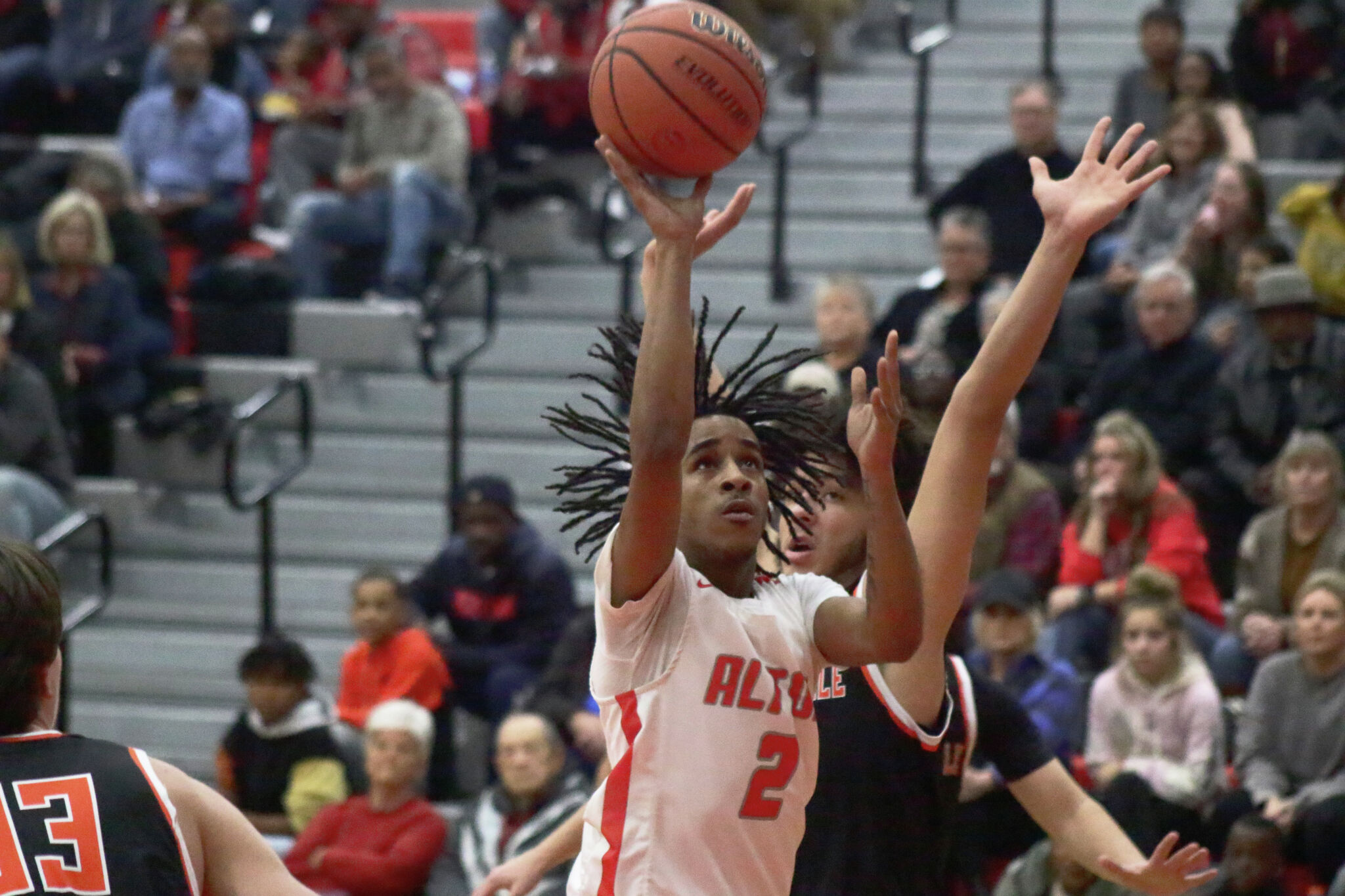 Malik Allen's career-high 20 points highlights Tigers win over Alton
