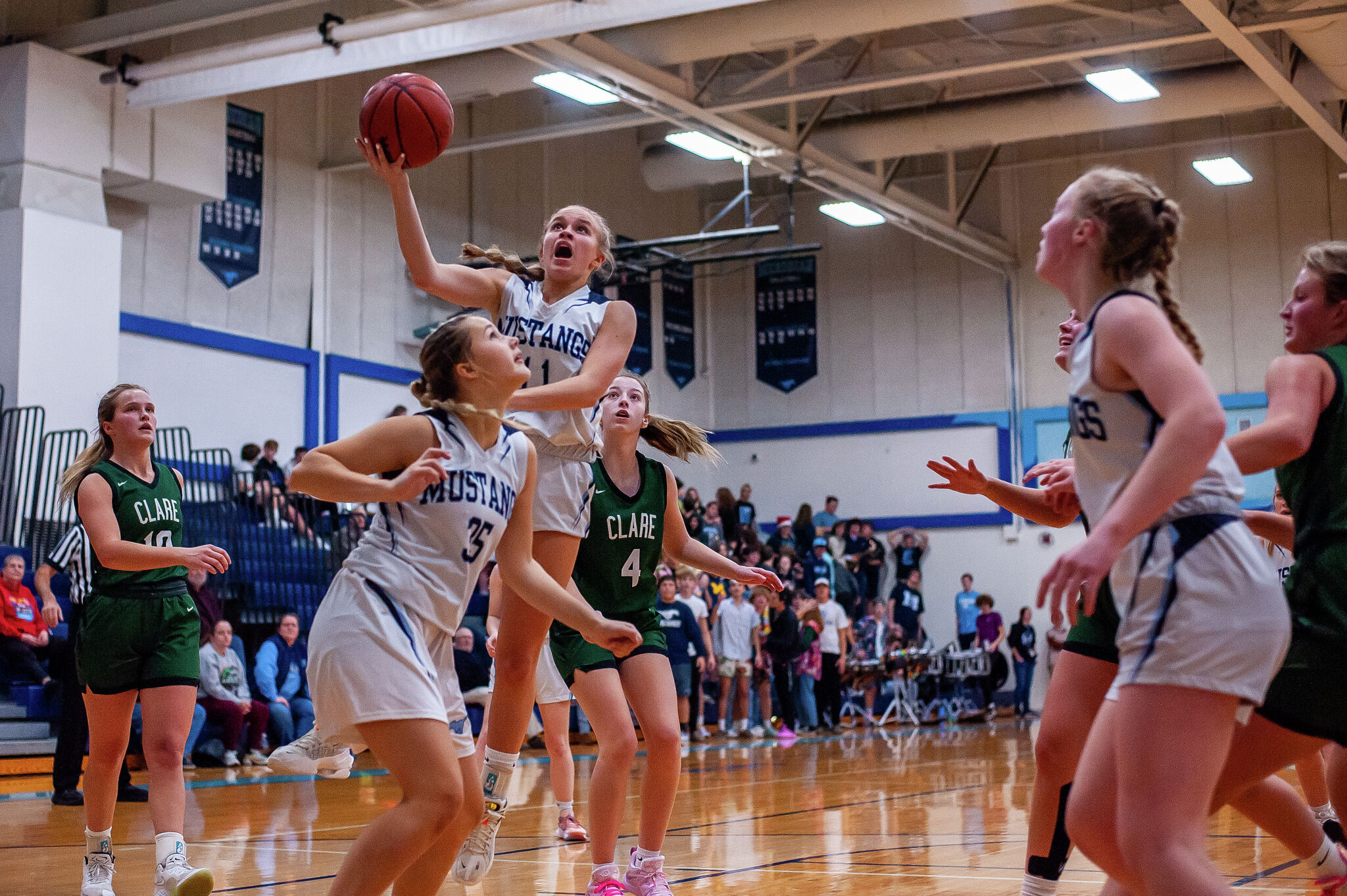 Meridian girls crush Clare in JPC opener