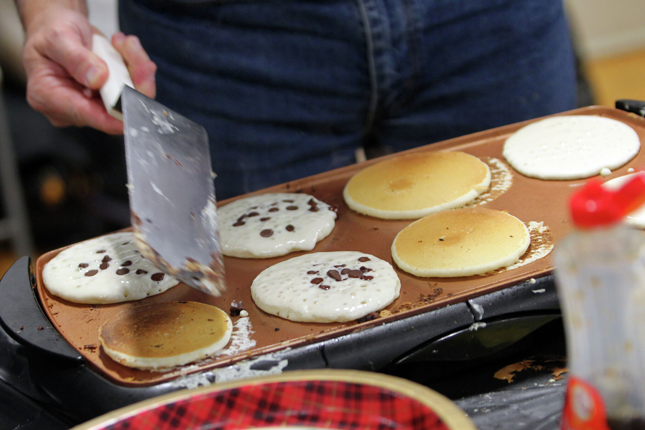 Greenwich Boys & Girls club welcomes Santa for pancakes