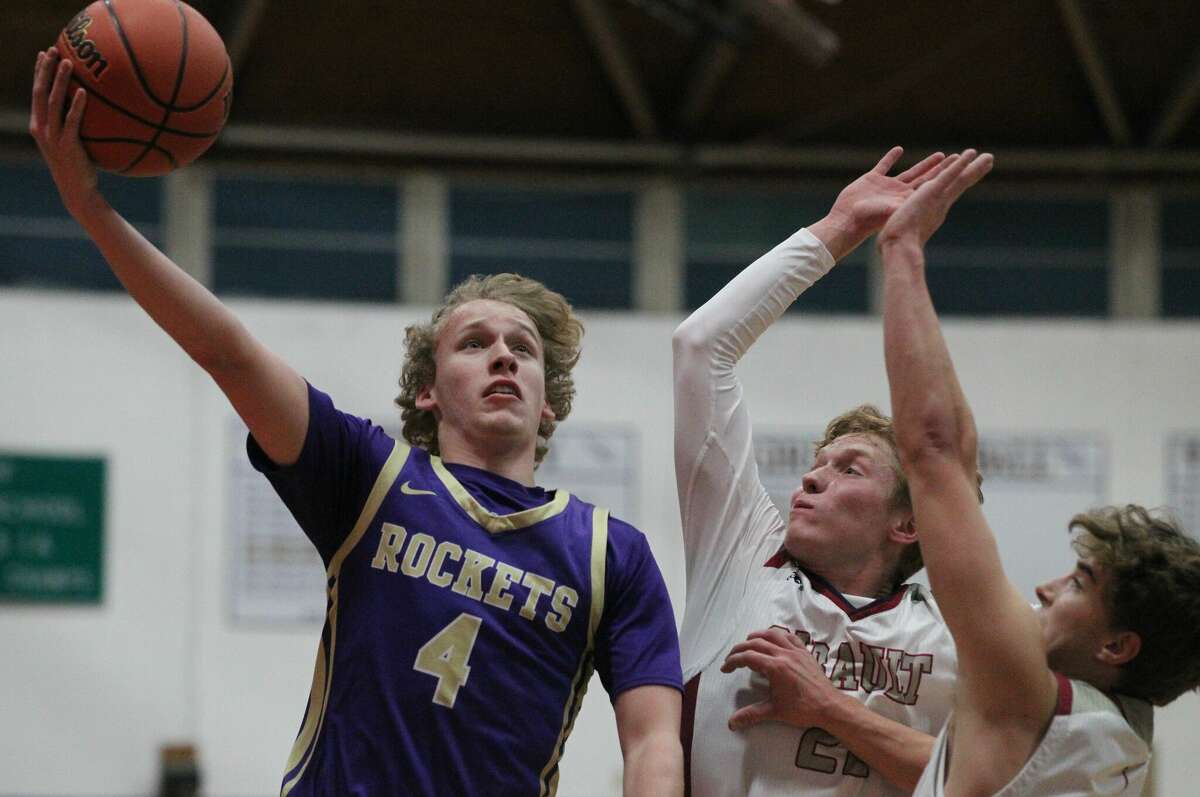 Michael Wilson's big night lifts Routt past Waterloo Gibault