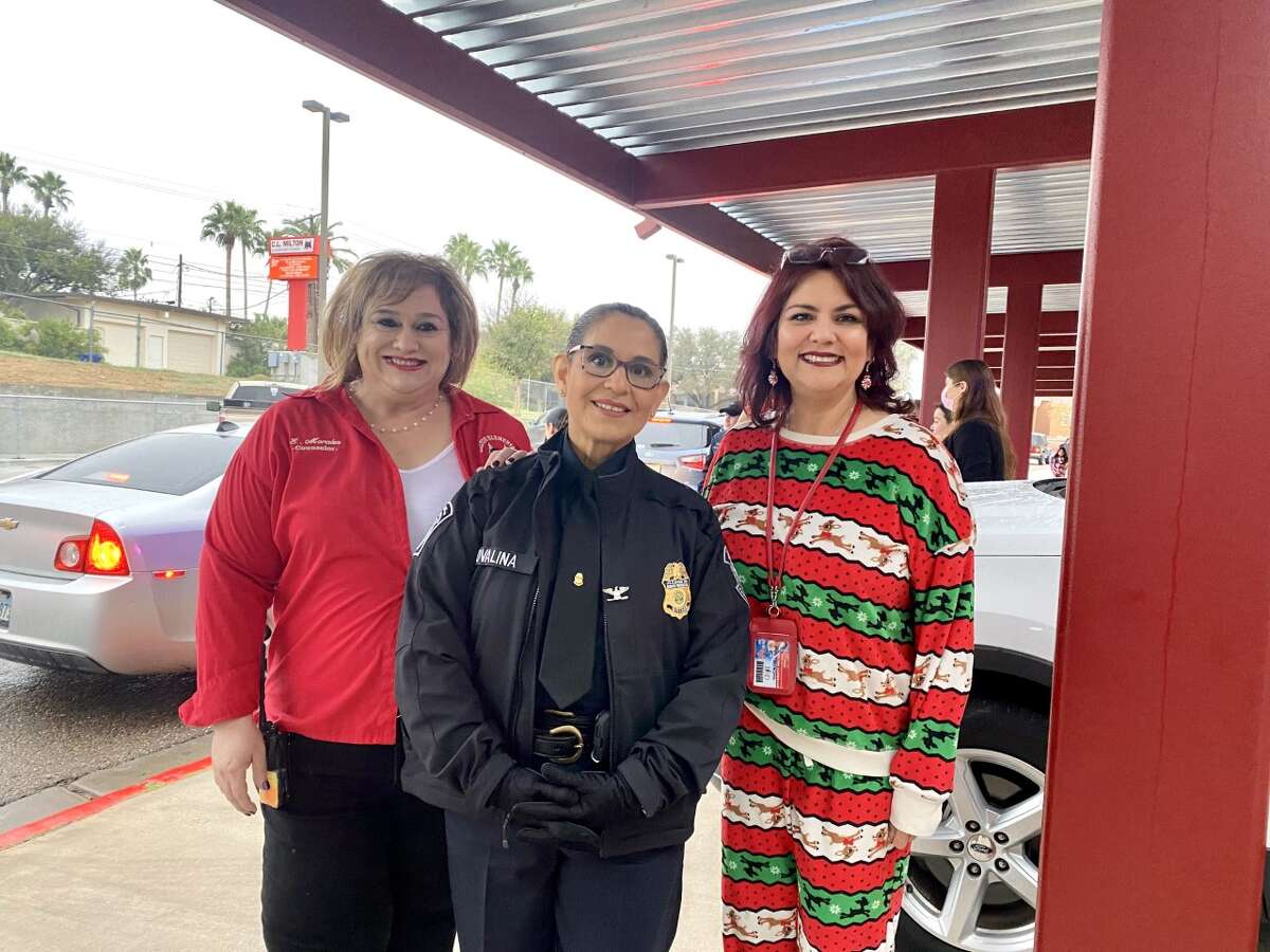 Laredo CBP agent gives back on final day before retirement