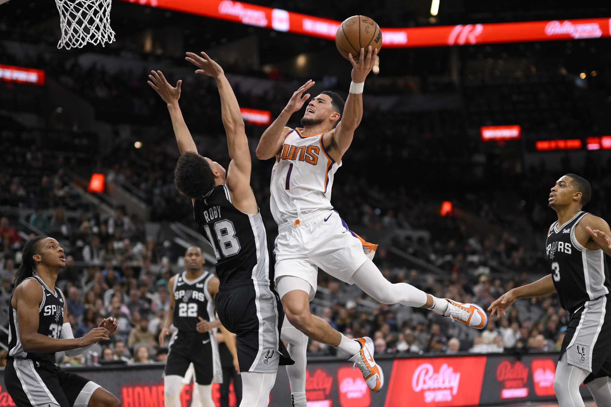 Spurs vs. Suns: How to watch the game, notable stats, player news
