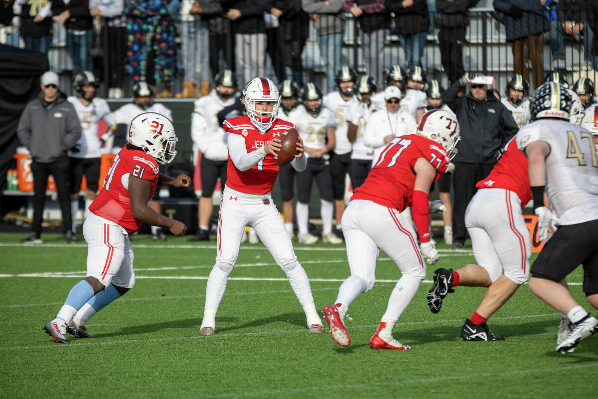 CT high school football score between Fairfield Prep, Trumbull