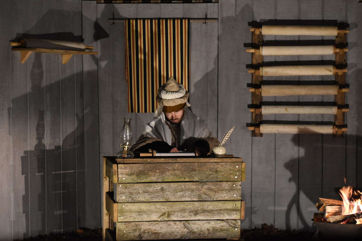 CranHill Ranch hosts drive through depicting birth of Jesus Christ