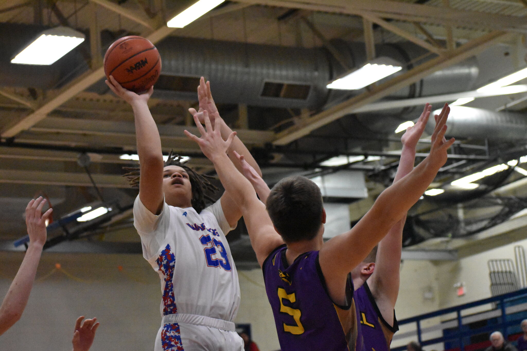 Chippewa Hills boys basketball opens season with dominant victory