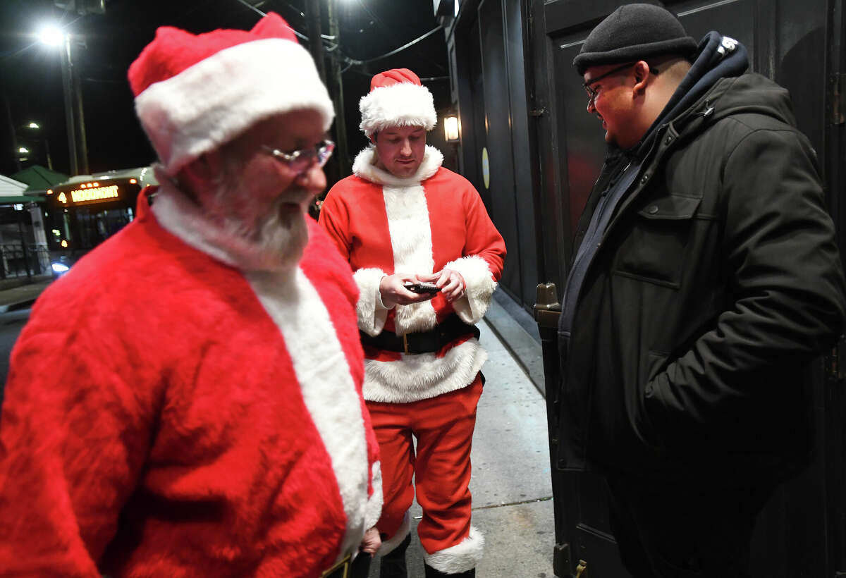 Milford SantaCon on Dec. 17 will raise funds for the Yale New Haven ...