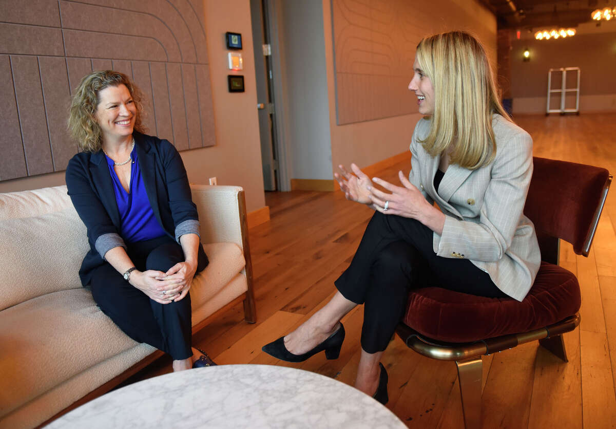 How could Stamford benefit from mayor Simmons' global focus?